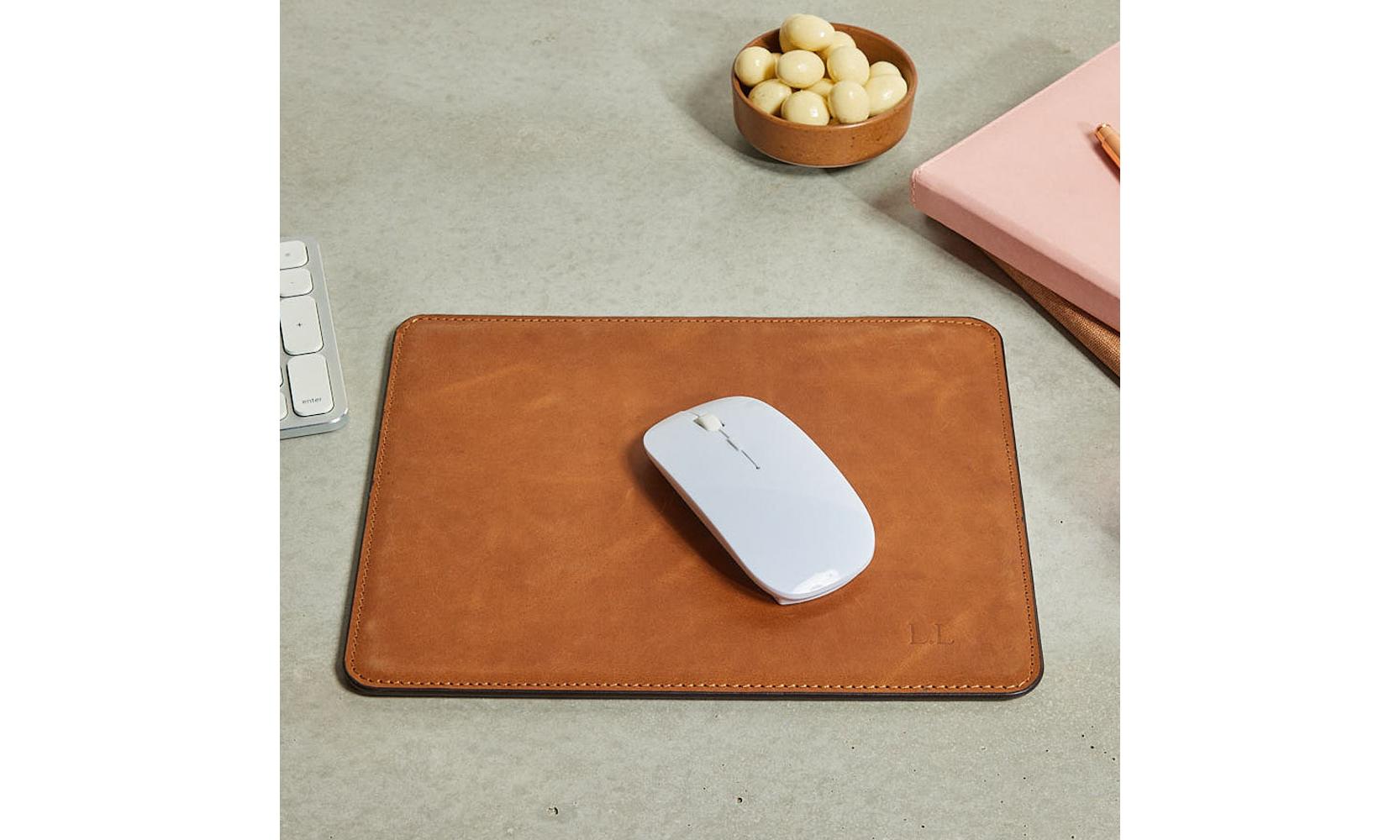 Personalised Tan Leather Mouse Pad｜Gifts Australia